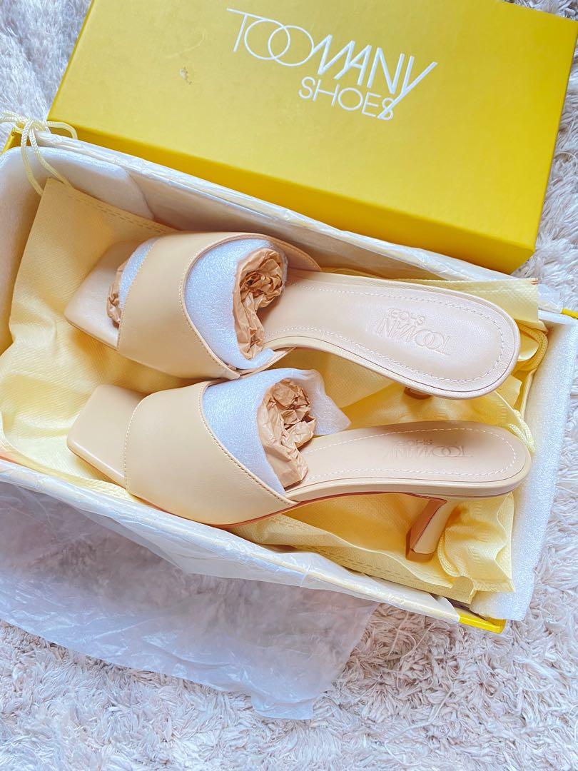 Toomanyshoes Heidi shoes, Luxury, Sneakers & Footwear on Carousell