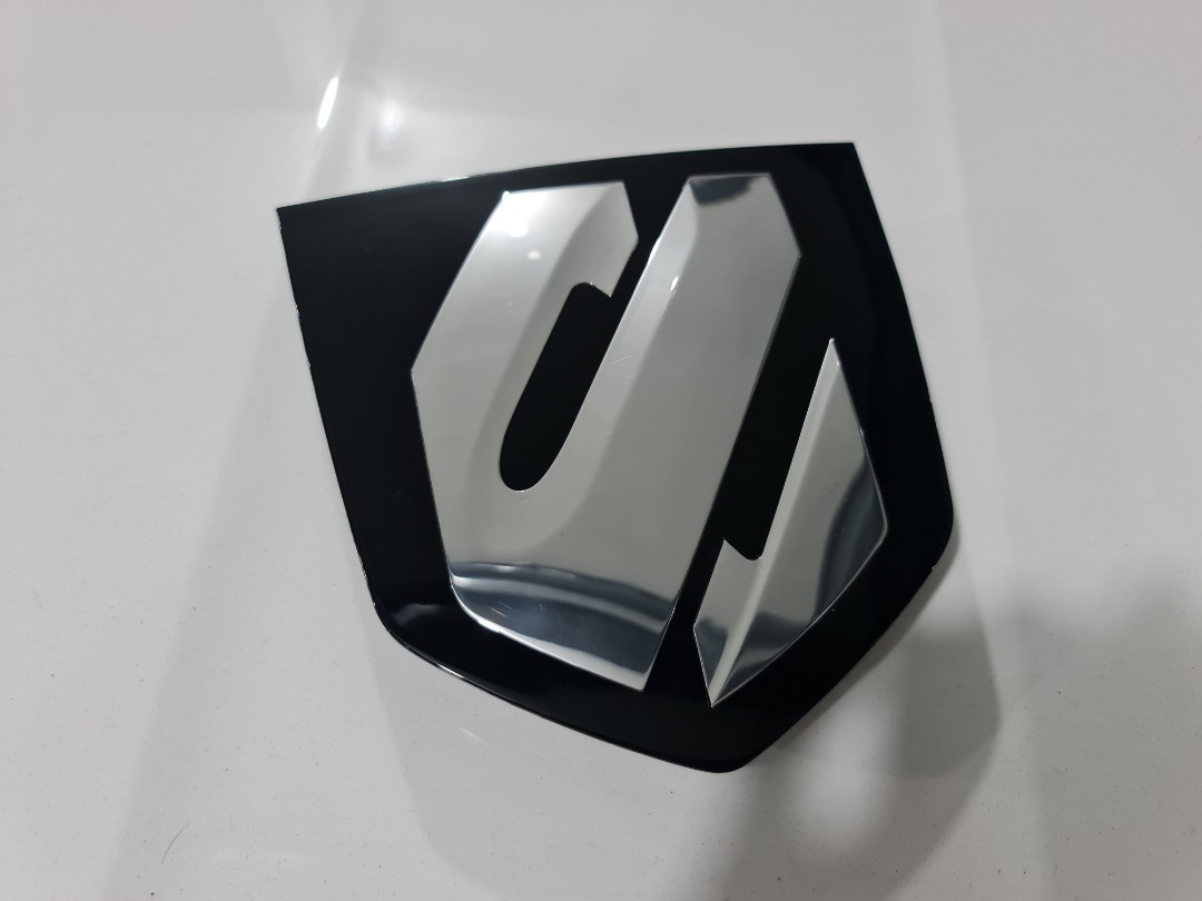Toyota Alphard Grille Logo Grille Emblem Bnew Original, Car Parts ...