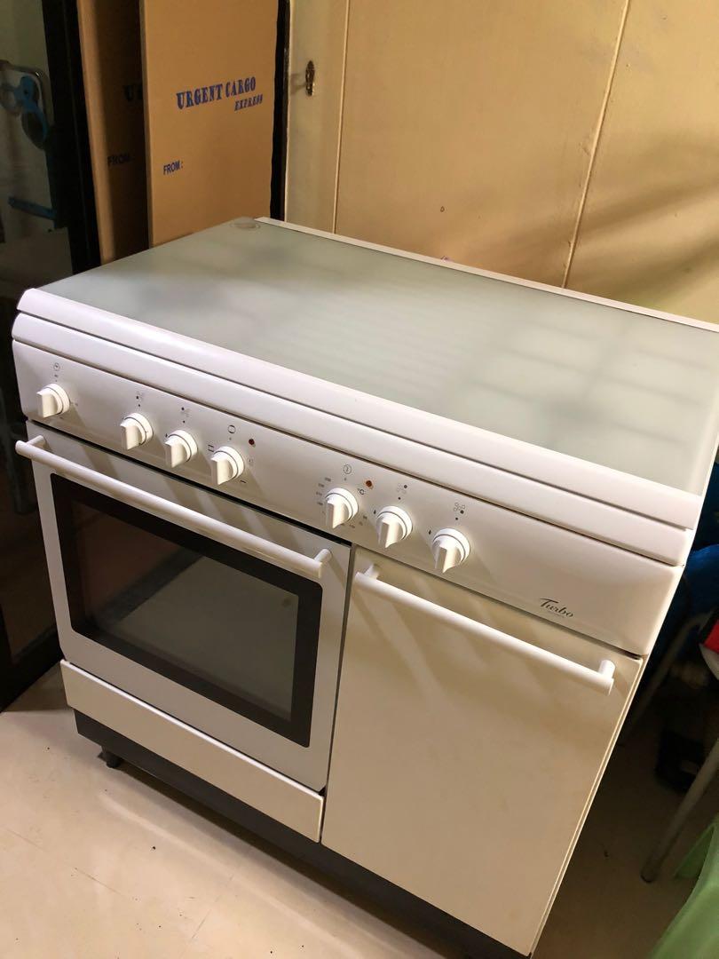 Turbo incanto 90Cm Free Standing Cooker with Electric Oven, TV & Home ...