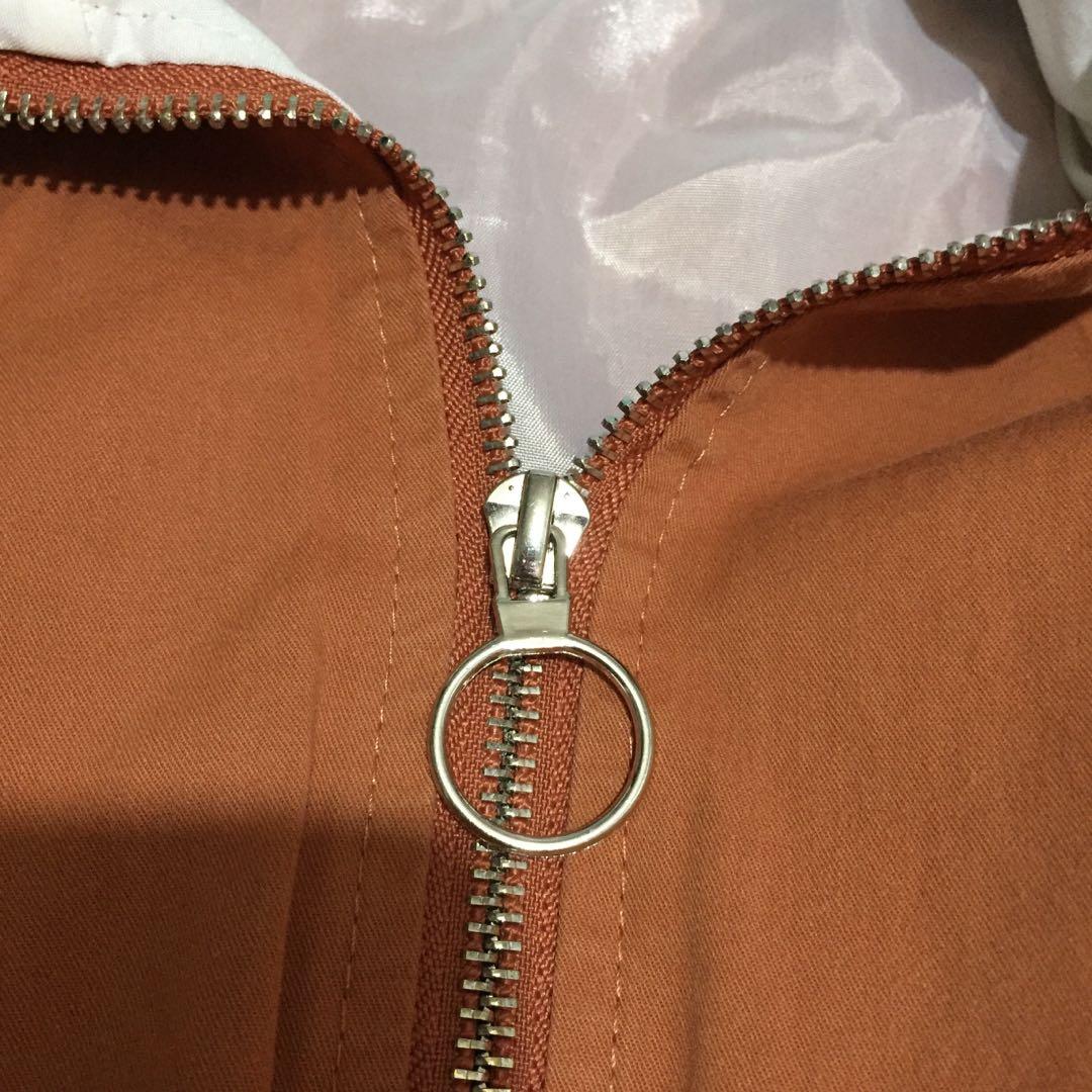 Windbreaker Jacket in Rust, Women's Fashion, Coats, Jackets and ...