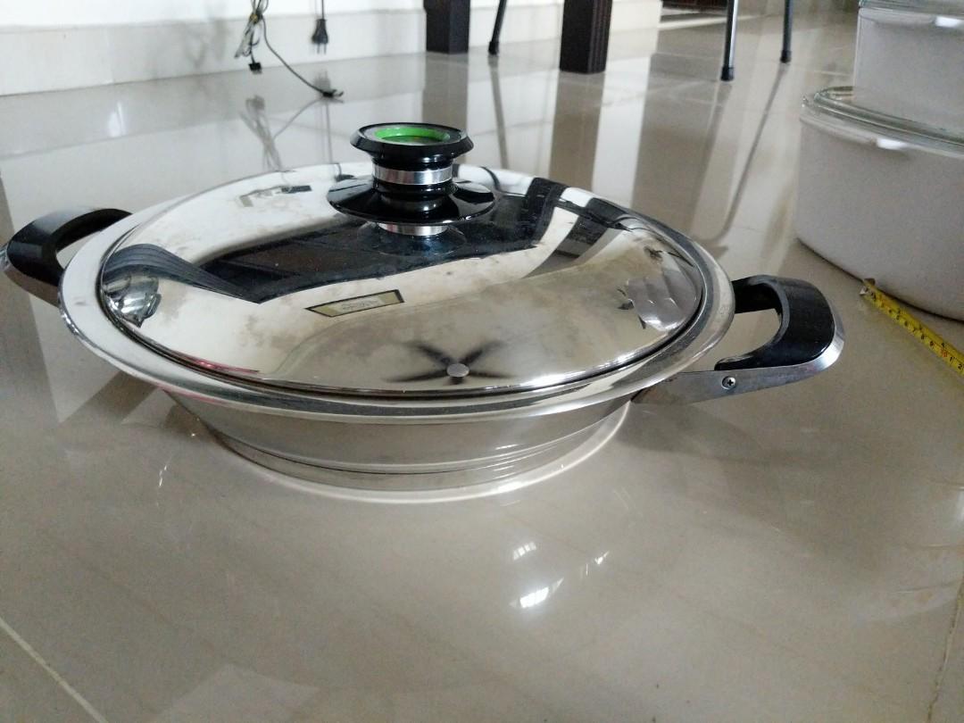 AMC Cookware Set, Furniture & Home Living, Kitchenware & Tableware ...