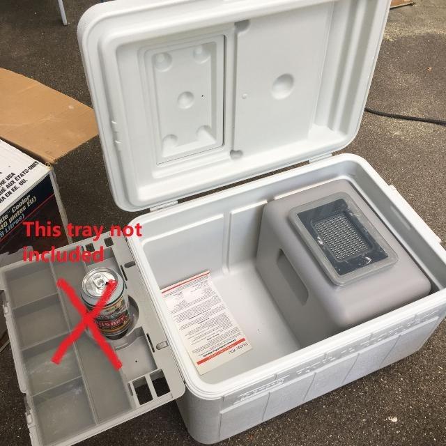 Coleman Fish N Tackle 40 Cooler, Sports Equipment, Fishing on Carousell