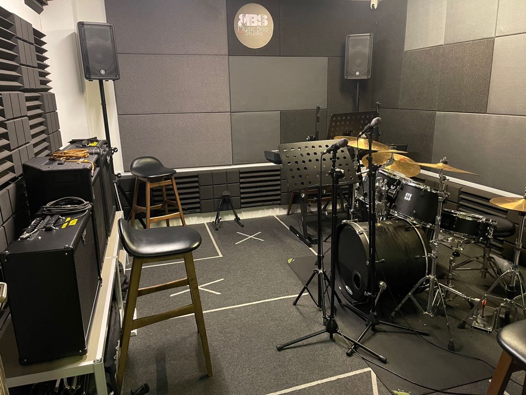 Jamming / Rehearsal studio, Hobbies & Toys, Music & Media, Music ...