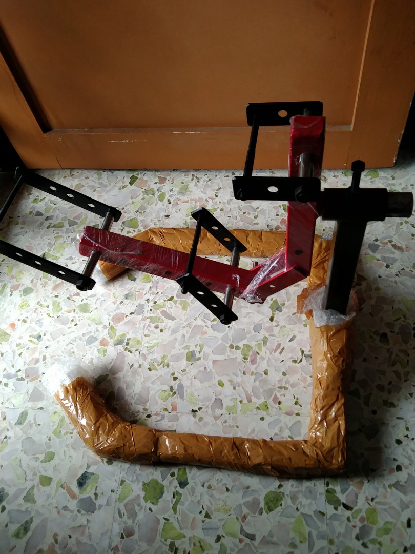 Motorcycle engine stand ( 2B engine ), Motorcycles, Motorcycle ...