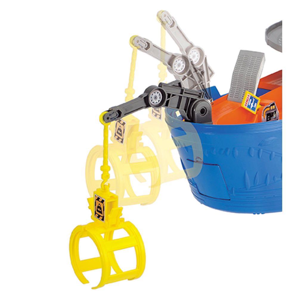 [Pre-Order still available] Adventure Force Shark Attack Water Safe ...