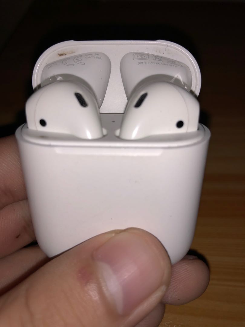 Apple Airpods (1st Gen), Audio, Earphones on Carousell