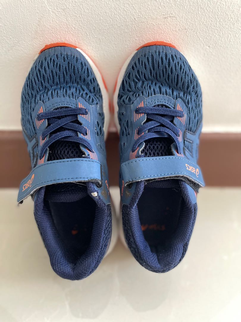 ASICS, Babies & Kids, Babies & Kids Fashion on Carousell