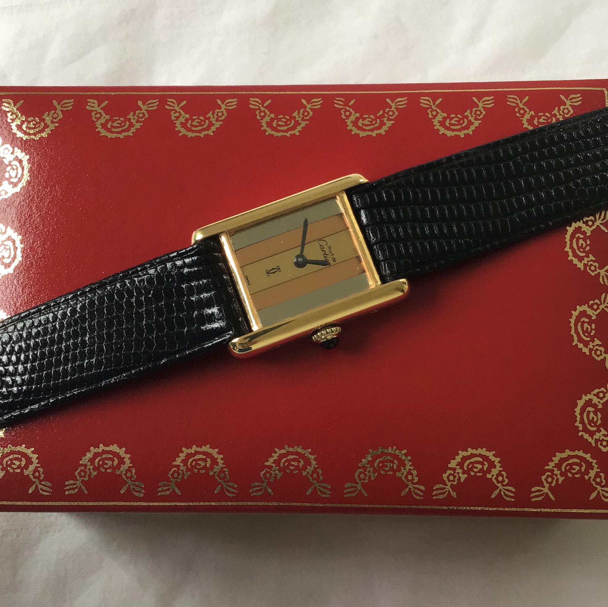 ( SOLD) Authentic Cartier Tri Colour Must de Cartier Tank Mechanical ...