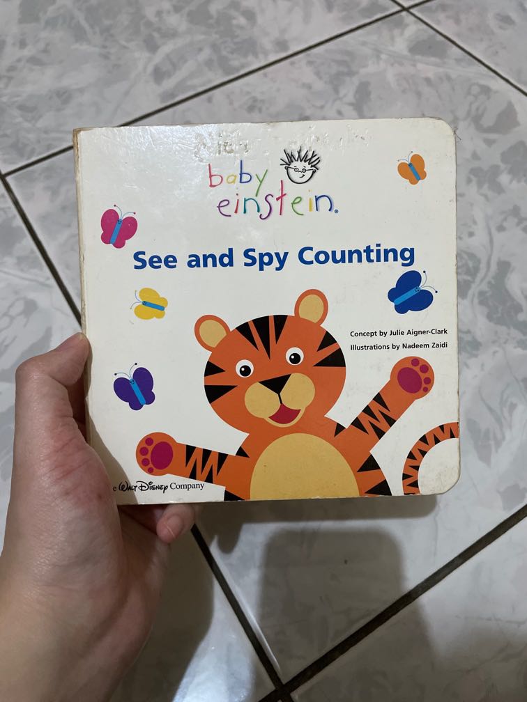 Baby Einstein See and Spy Counting, Buku & Alat Tulis, Buku Anak-Anak ...