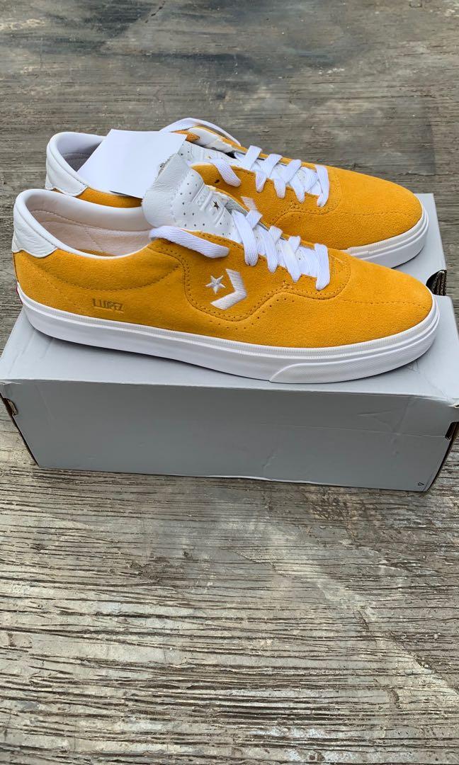 CONVERSE LOUIE LOPEZ PRO SUEDE, Fesyen Pria, Sepatu , Sneakers di Carousell