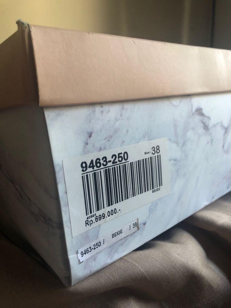 High heels Bellagio Nude Beige, Fesyen Wanita, Sepatu di Carousell