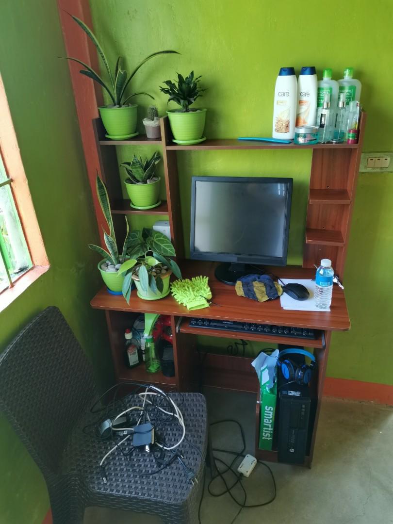 New Design Computer Table with Book shelf, CPU, Keyboard Tray, and ...