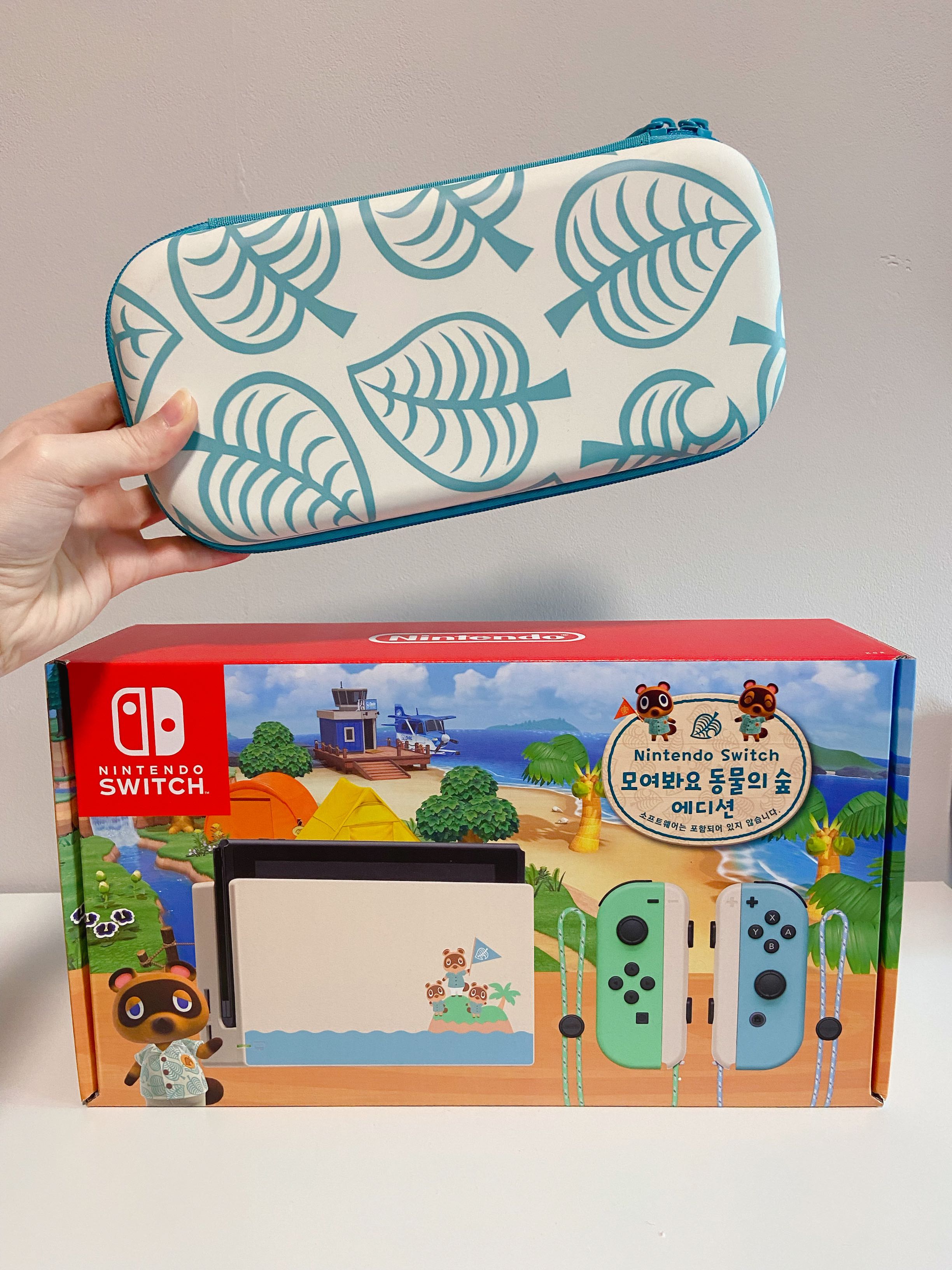 Nintendo Switch Limited Edition Animal Crossing, Video Gaming, Video ...
