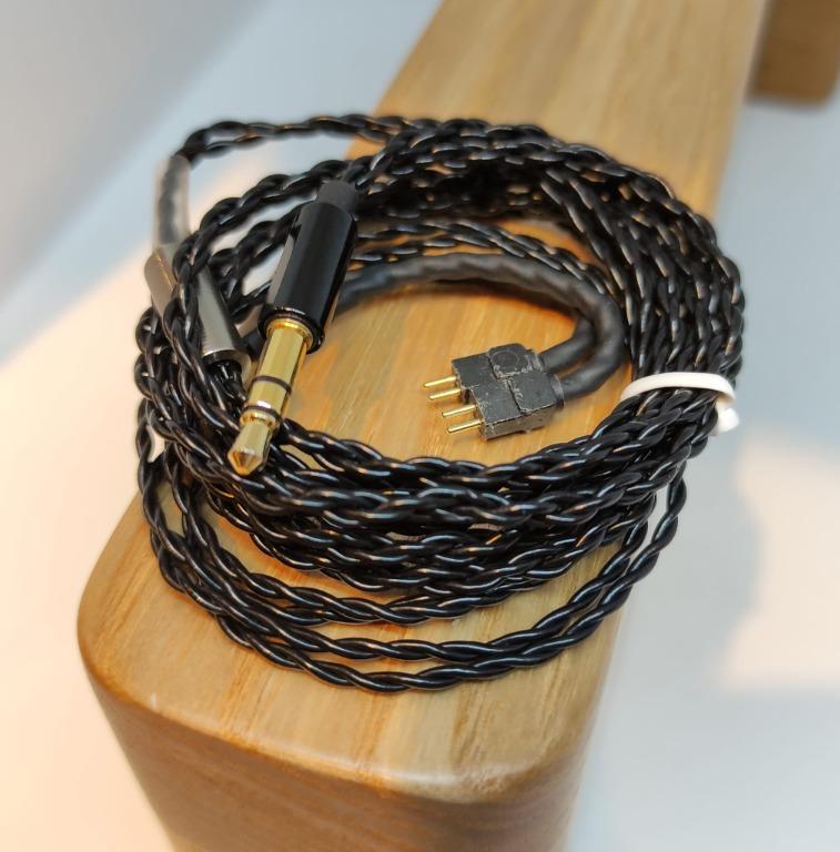 Noble Audio 2 pin to 3.5mm Jack IEM cable (Approx 1.2m), Audio, Other ...