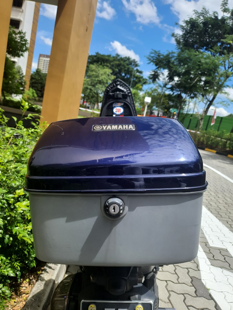 Original Yamaha Box 30L, Motorcycles, Motorcycle Accessories on Carousell