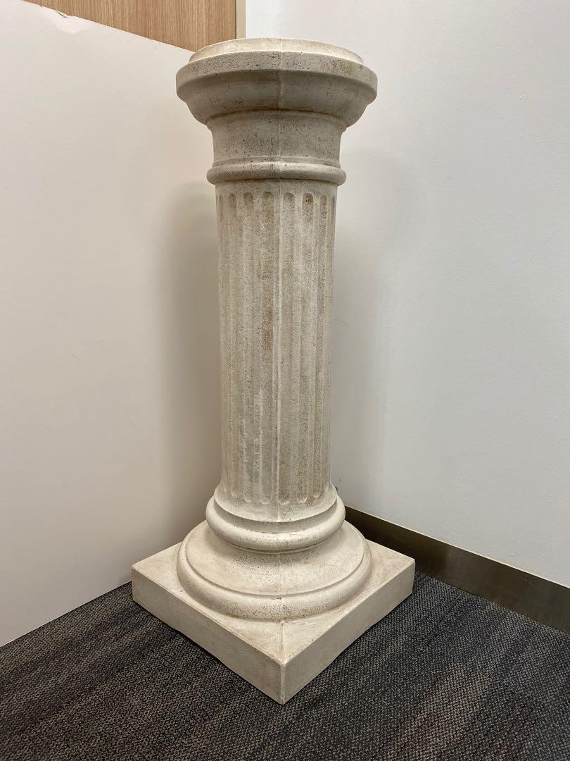 Pillar / Vintage / Roman Collum (Rental), Everything Else on Carousell