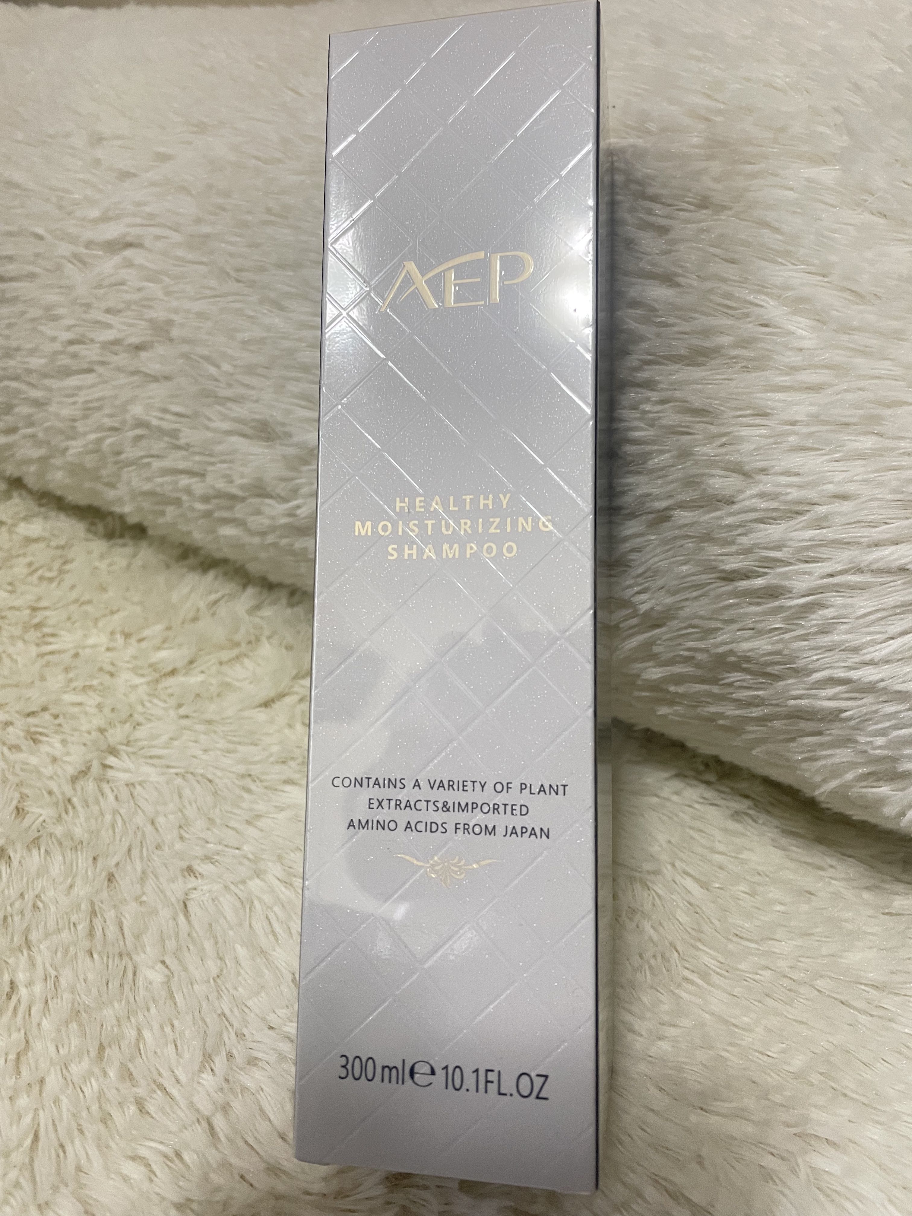 Shampoo, Beauty & Personal Care, Hair on Carousell