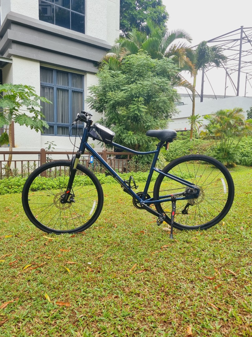 Decathlon hybrid bike Riverside 500 L size AS GOOD AS NEW WITH EXTRA ...