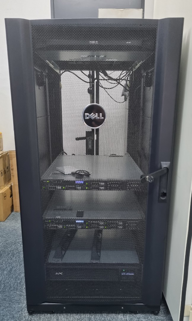 Dell Server Rack Furniture Home Living Furniture Shelves Cabinets Racks On Carousell