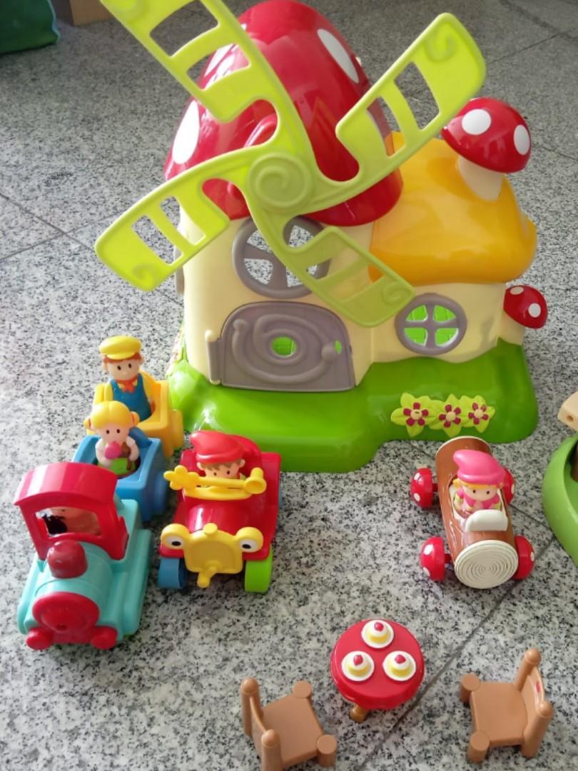 Early Learning Centre Happyland Magical Windmill House Garden, Hobbies ...