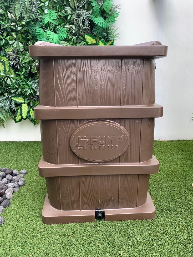 FCMP Outdoor WG4000-BRN Home Outdoor Wood Grain Rain Water Catcher ...