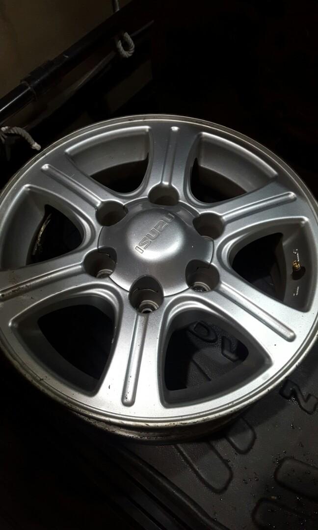 Isuzu crosswind stock mags, Car Parts & Accessories, Mags and Tires on ...