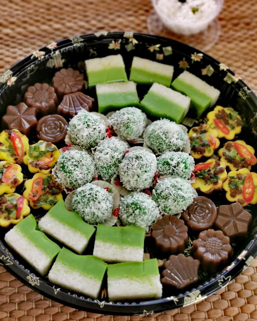 KUIH PLATTER / MALAY KUIH PLATTER /MUIH MELAYU, Food & Drinks, Homemade ...