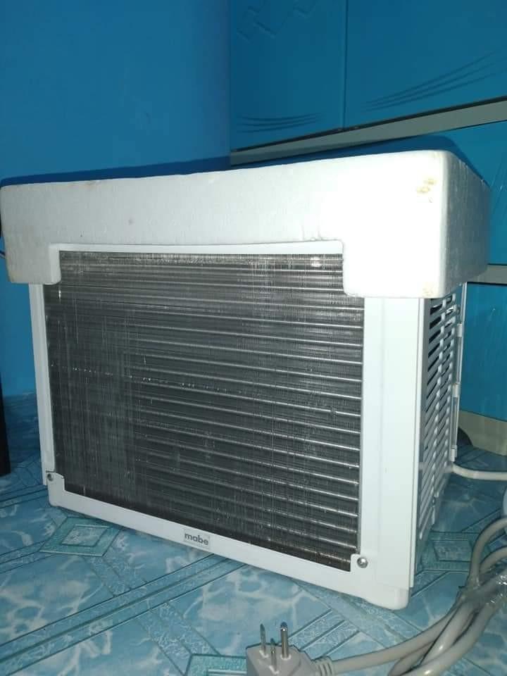 MABE MEV05VV 0.6hp Window Aircon, TV & Home Appliances, Air ...