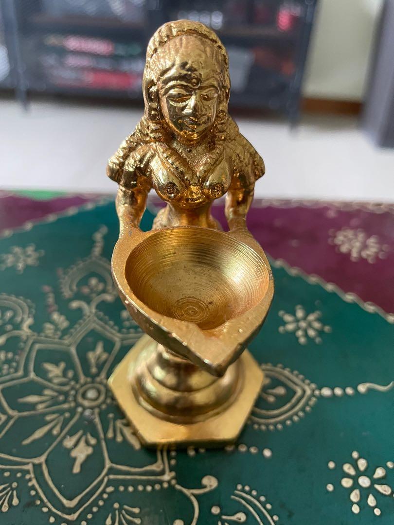Metal Statue of lady holding lamp, Hobbies & Toys, Memorabilia ...