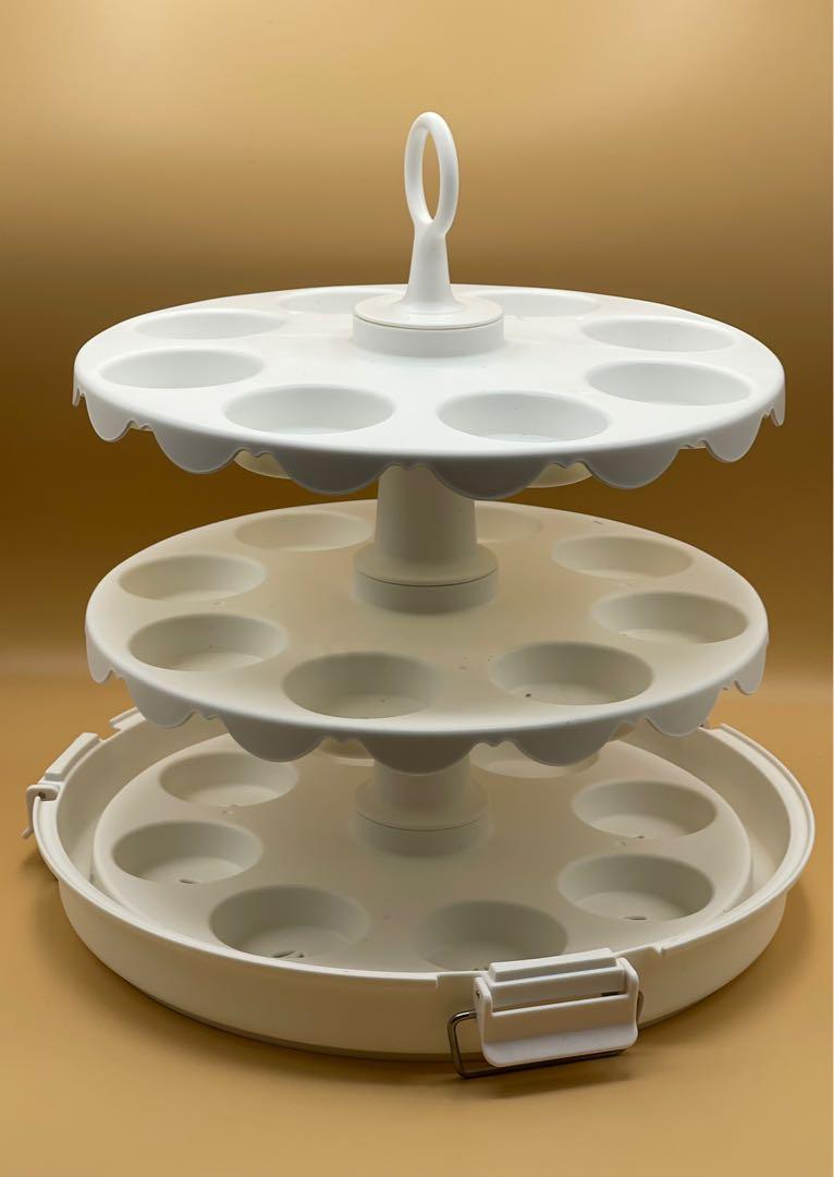 PL8 CupCake Carrier and Display, Furniture & Home Living, Kitchenware ...