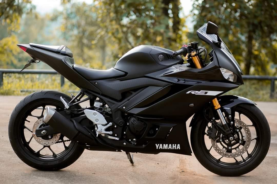 Yamaha r3 v2 2019, Motorbikes, Motorbikes for Sale on Carousell