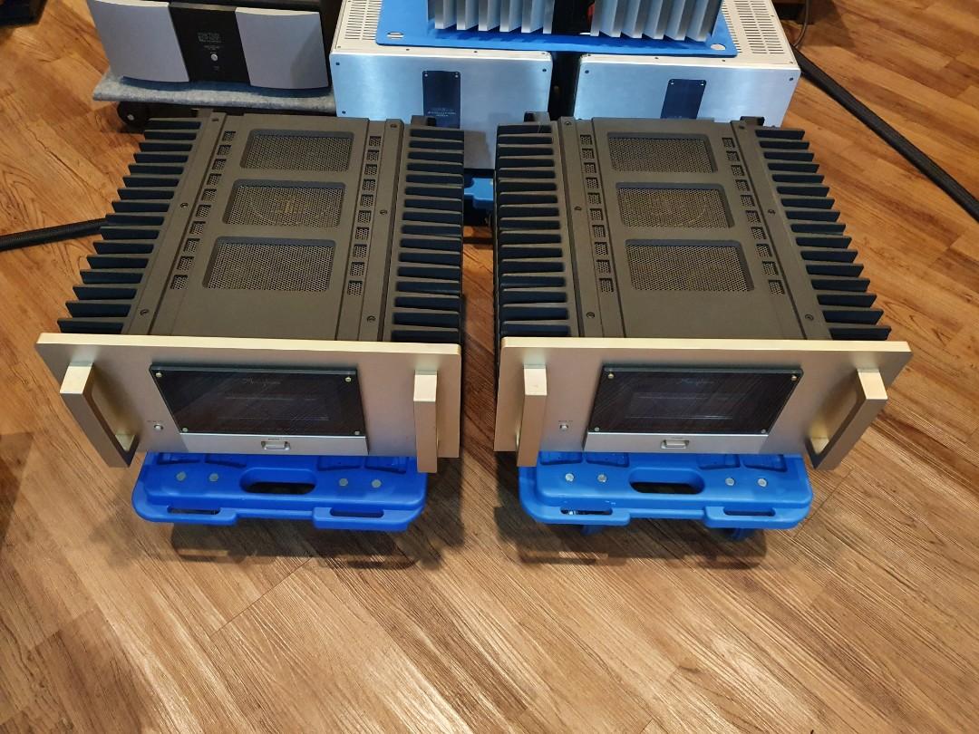 Accuphase M2000 monoblock power amp, Audio, Soundbars, Speakers ...