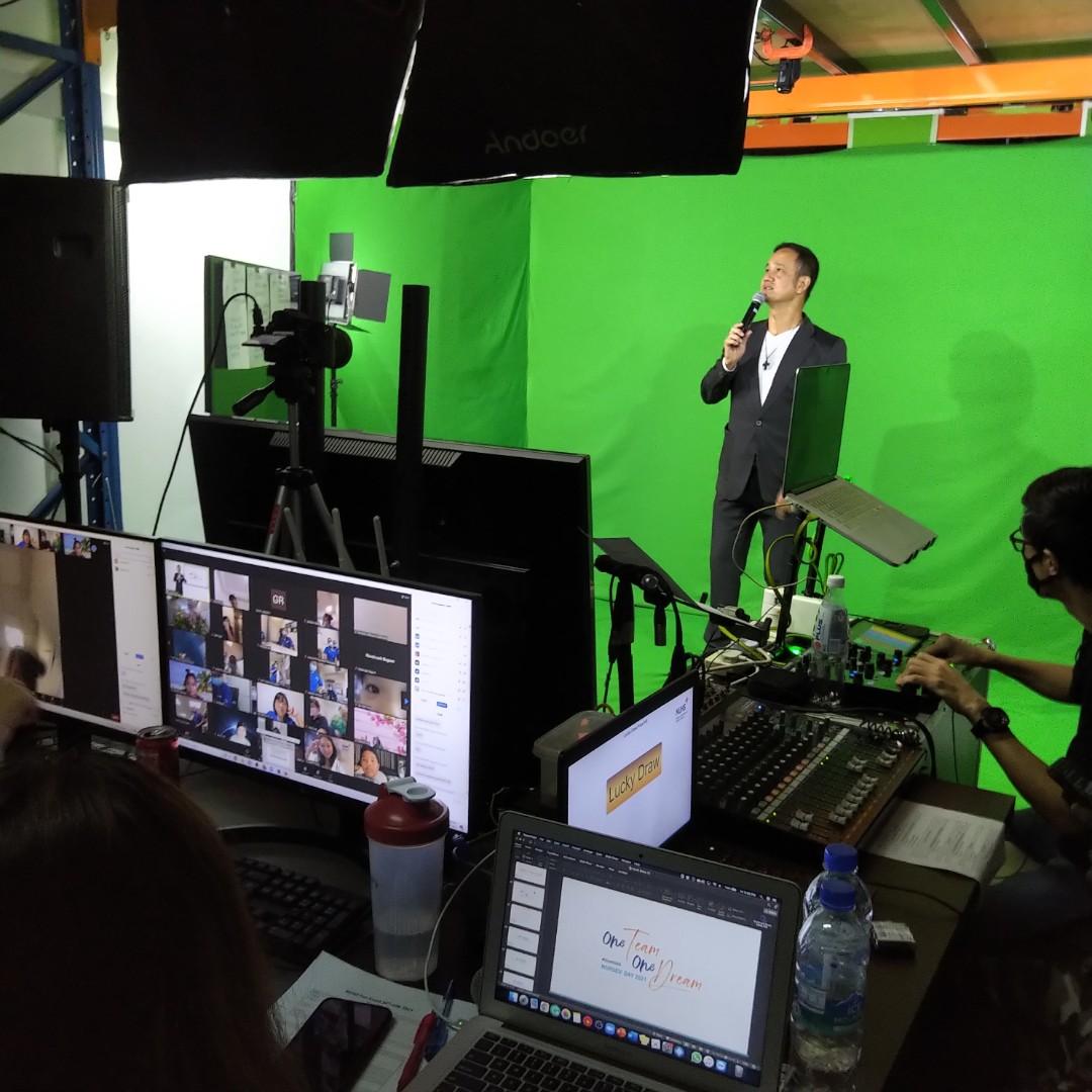 Reliable Livestream & Green Screen Studio, Photography, Photography ...