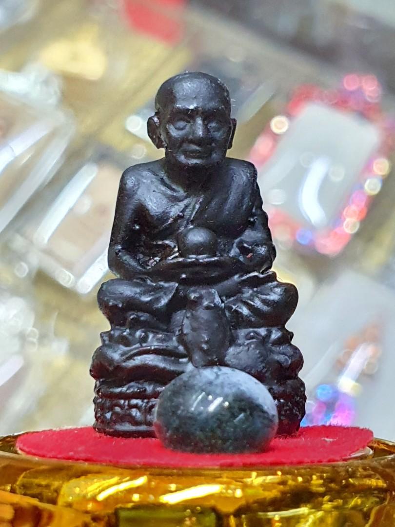 Lp Thuad Mini Bucha, Hobbies & Toys, Memorabilia & Collectibles ...