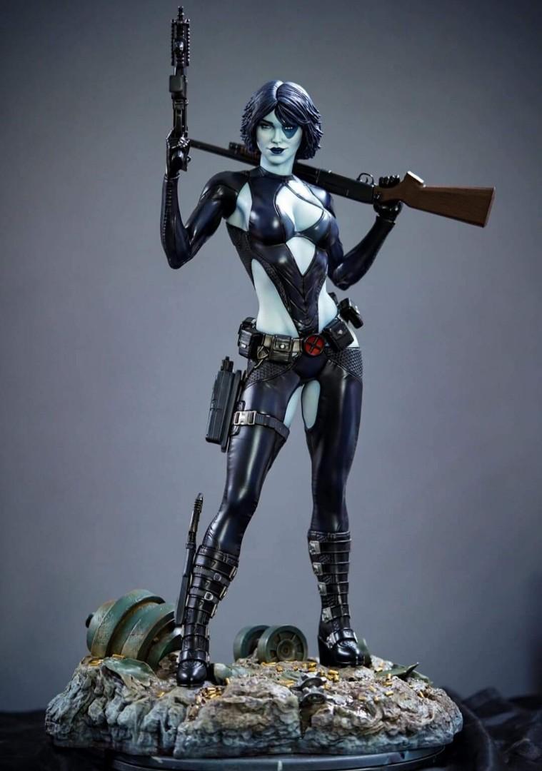 [MASTER CUSTOM] Domino Statue, Hobbies & Toys, Toys & Games on Carousell