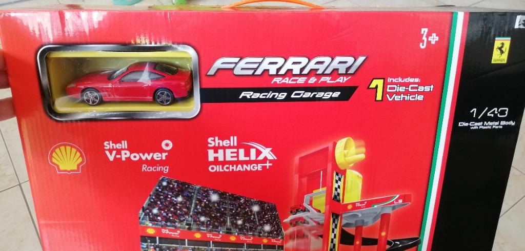 Shell Vpower Ferrari Racing Garage, Hobbies & Toys, Toys & Games on ...