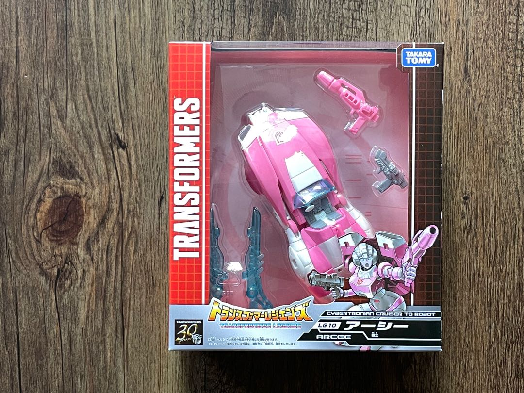 Transformers legends arcee LG 10 Takara, Hobbies & Toys, Toys & Games ...