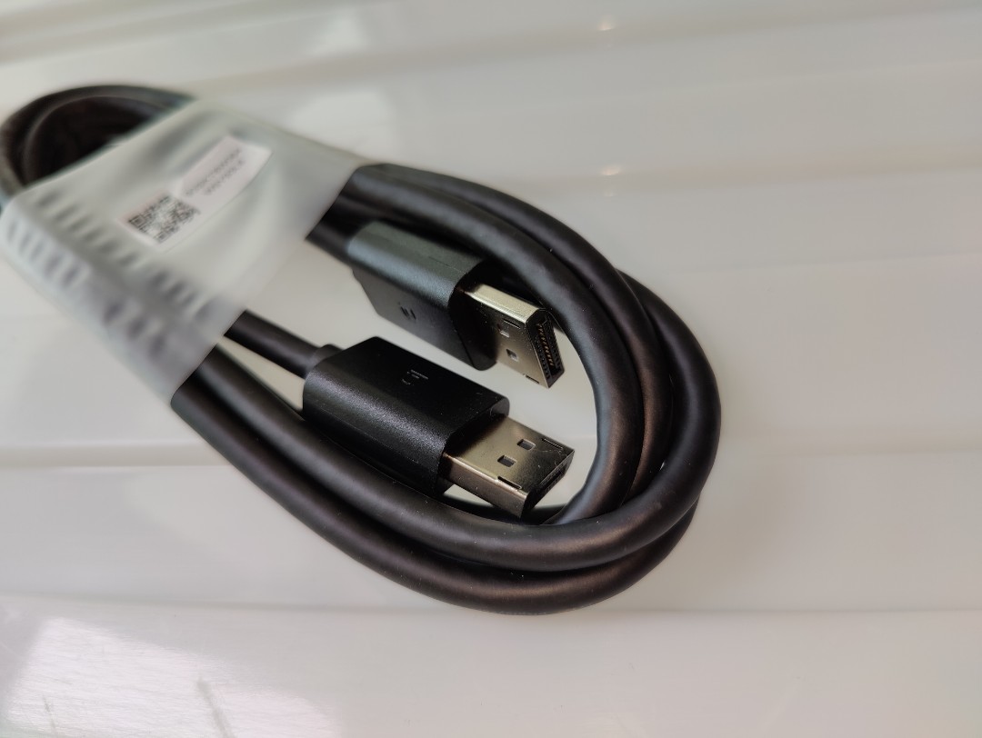 100% new 1.8m Dell DP to DP Cable, Computers & Tech, Parts ...