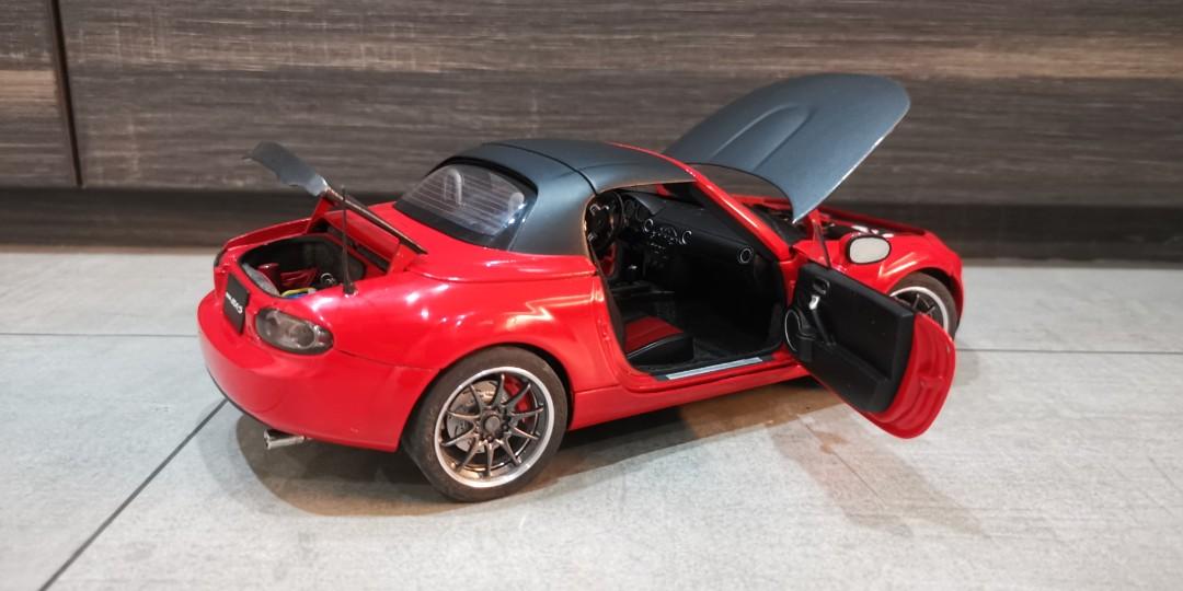 *SALES* 1/18 Custom Autoart Mazda MX-5 Roadster Retractable Roof 2006 ...
