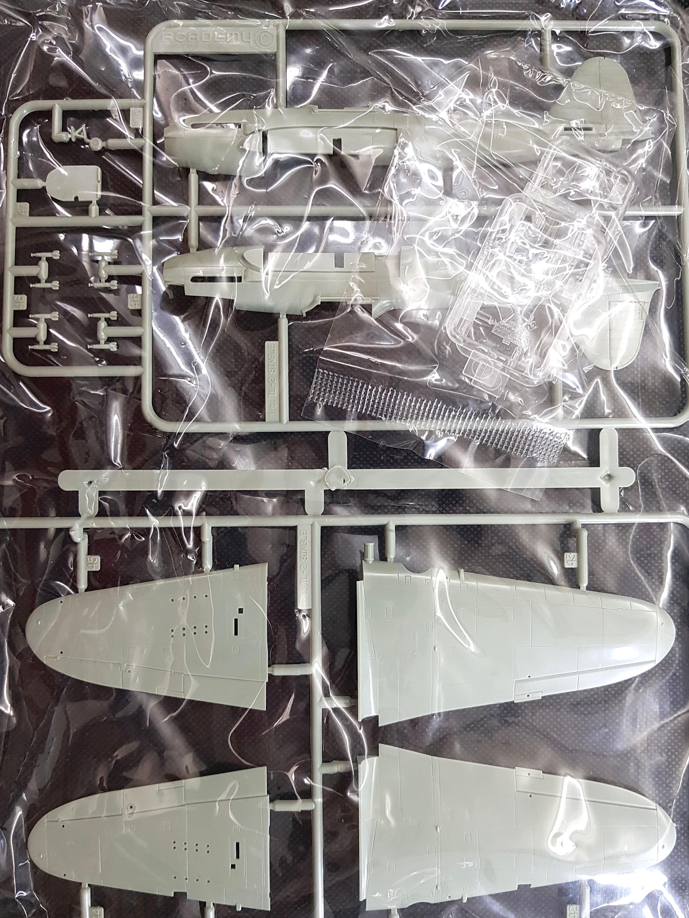1/72 #12417 Academy Russian Army Fighter Bomber Ilyushin IL-2 Stormovik ...
