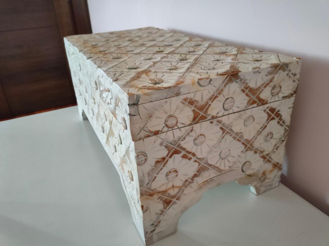antique vintage teak wood kayu jati off white treasurer box floral ...