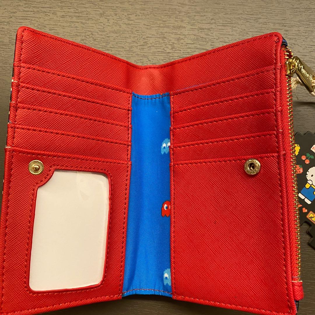 BNWT Hello Kitty Pac-Man Loungefly wallet, Women's Fashion, Bags ...
