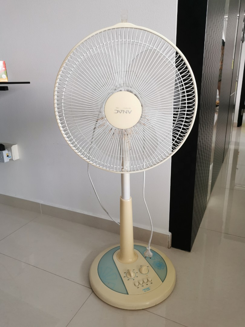 Desk / Stand fan, Furniture & Home Living, Lighting & Fans, Fans on ...