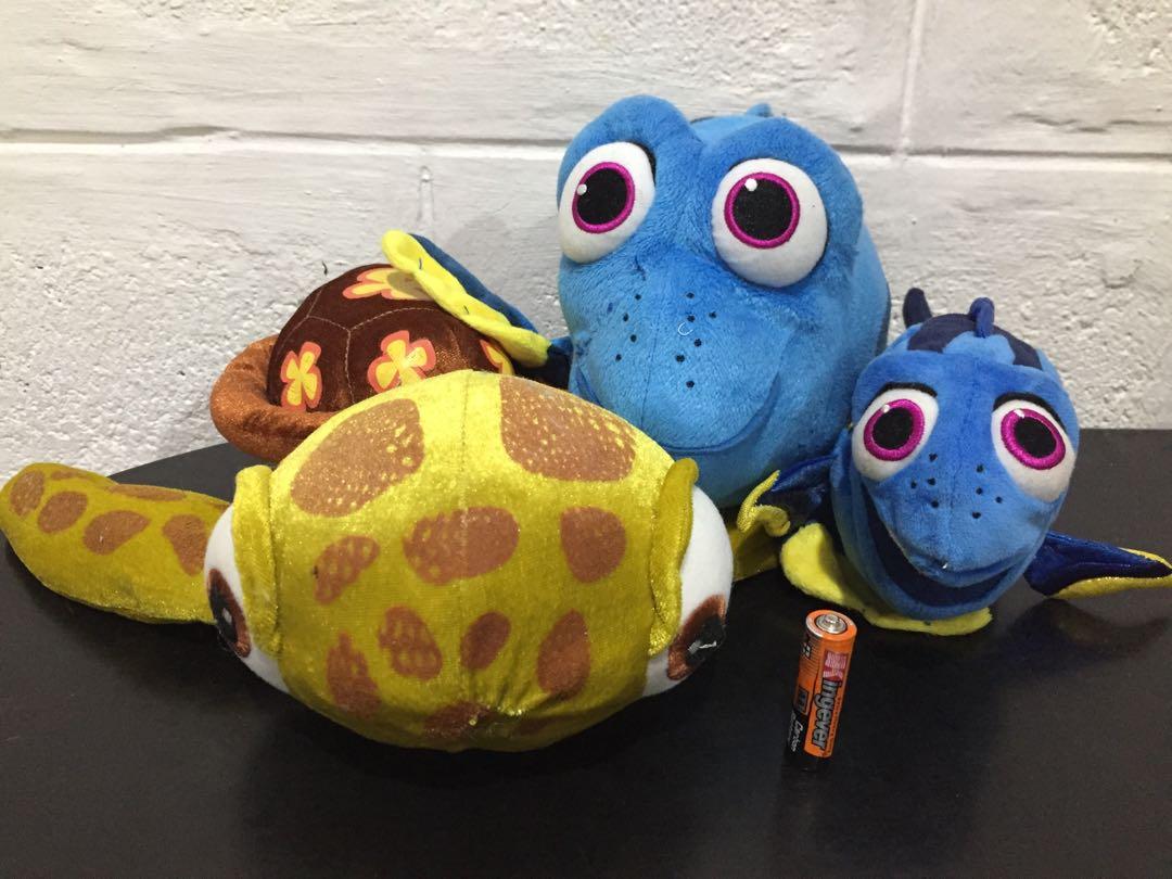 Finding Nemo Set, Hobbies & Toys, Toys & Games on Carousell