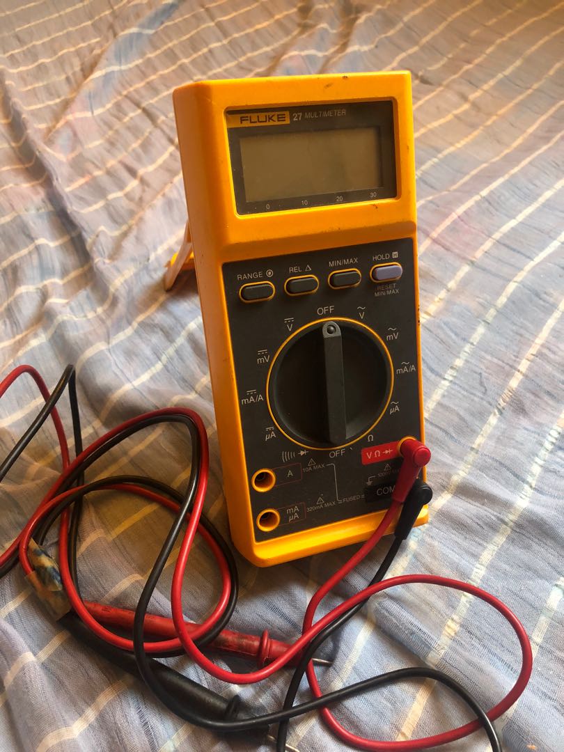 Fluke 27 Multimeter, Commercial & Industrial, Construction Tools ...