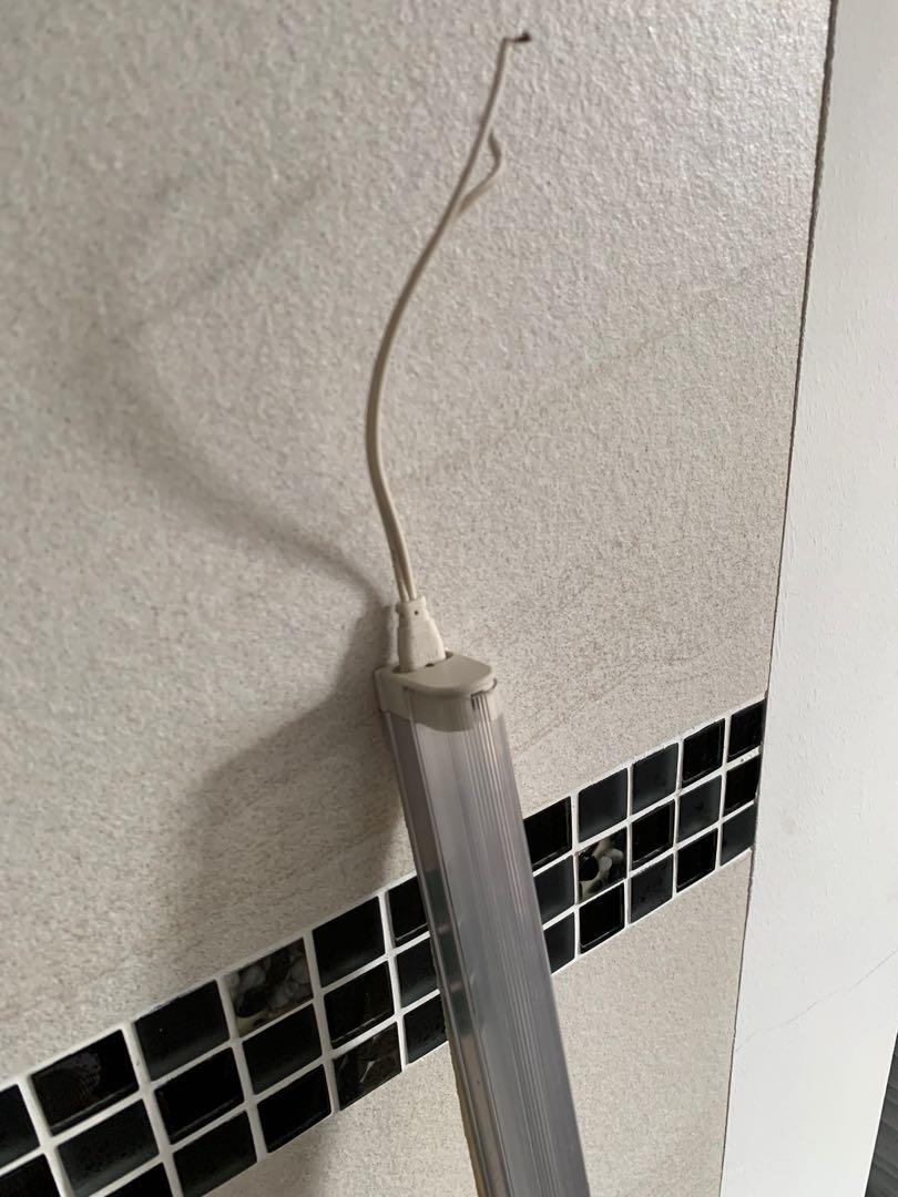 Fluorescent tube fitting, Furniture & Home Living, Lighting & Fans ...