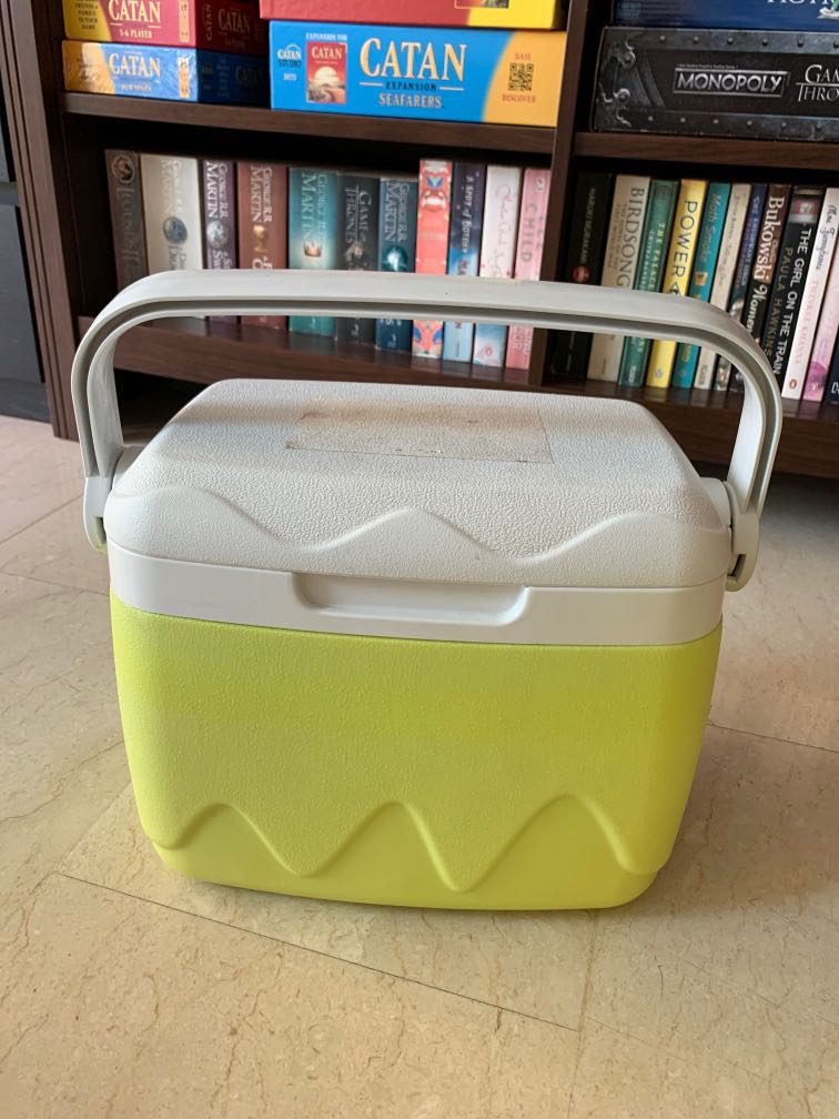 Ice box / ice cooler 6 ltr , also available 50 ltr, Everything Else on ...