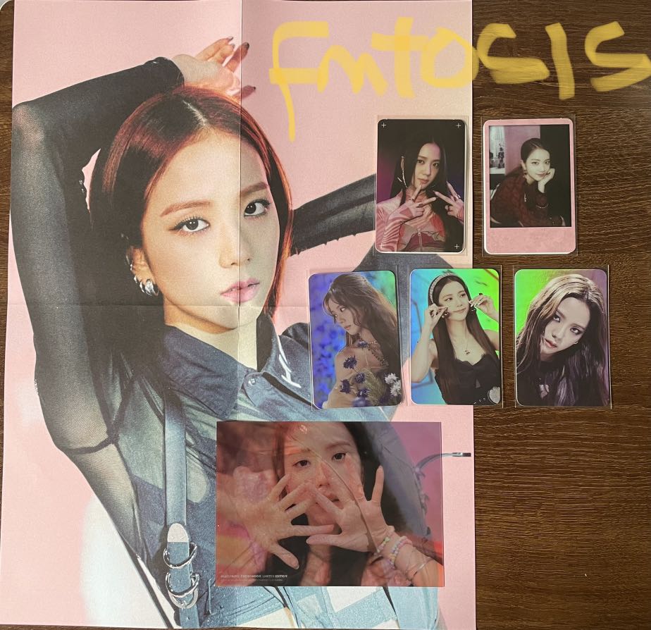 Jisoo Photocard and Poster, Hobbies & Toys, Memorabilia & Collectibles ...