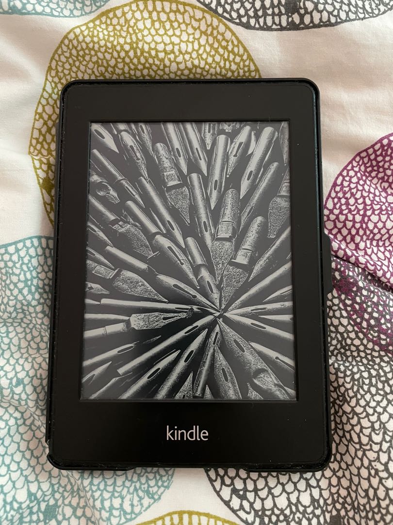 Kindle Paperwhite (2012, Gen 5), Mobile Phones & Gadgets, E-Readers on ...