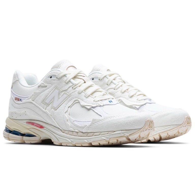 New Balance M2002RDC Protection Pack - Sea Salt, Men's Fashion ...